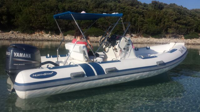 Rent a boat - Pero motori - Crosun.net Ordering System